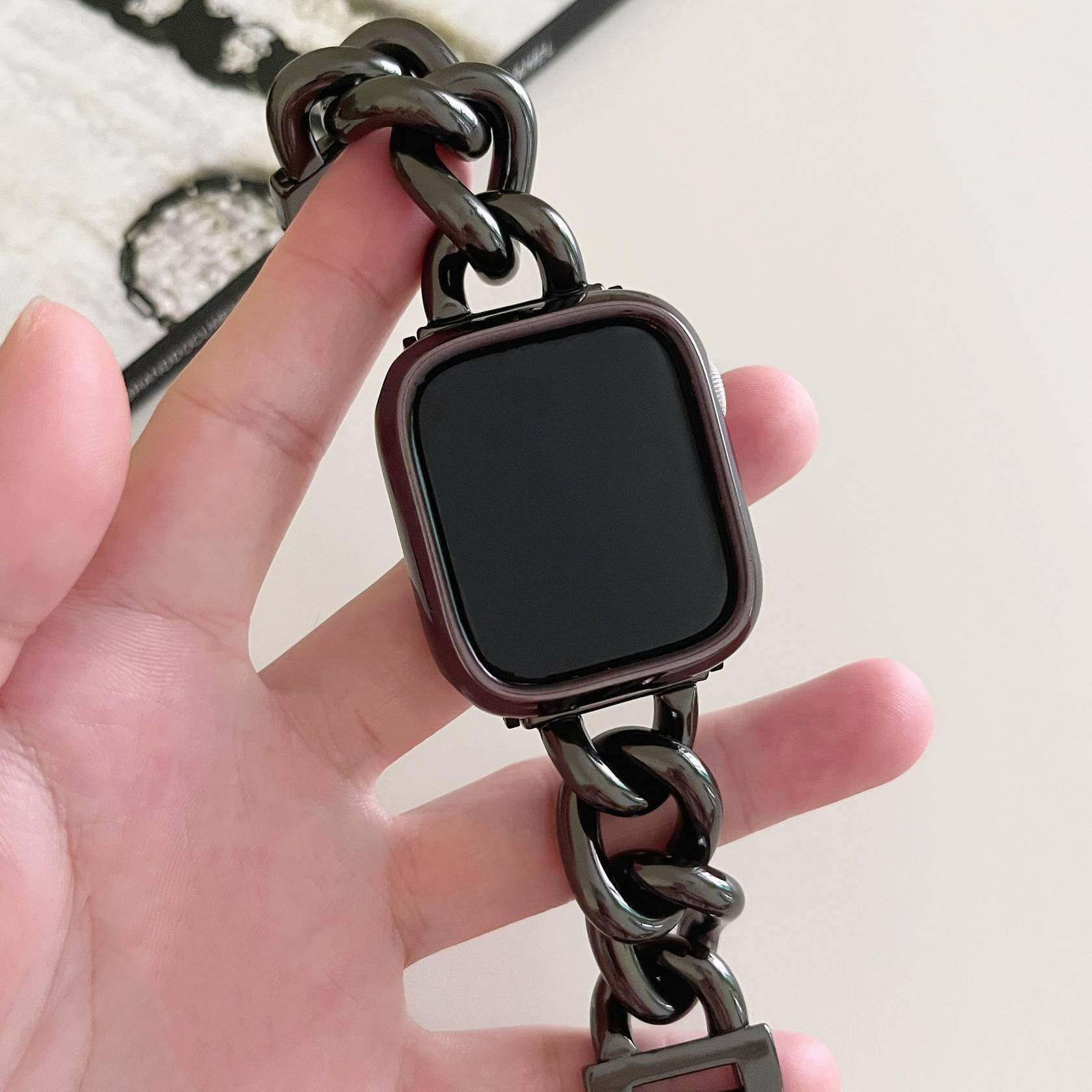 Luxe Loops Apple Watch Strap – Bezeli